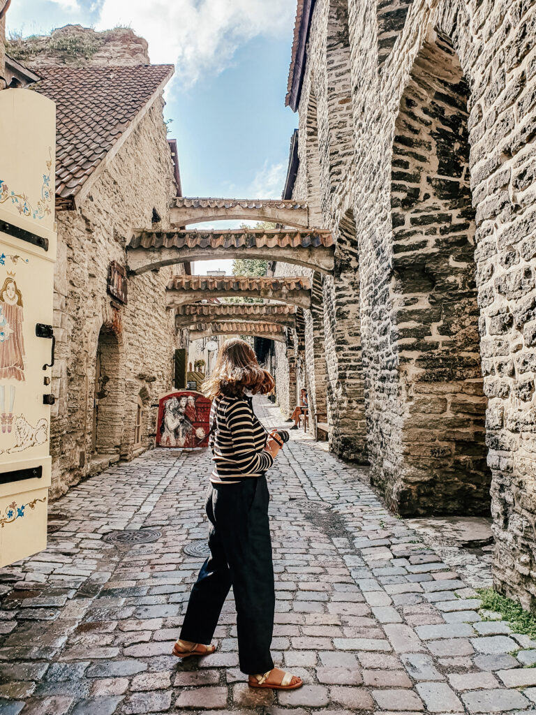 10 charming old cities from around the world - Postcards From The World