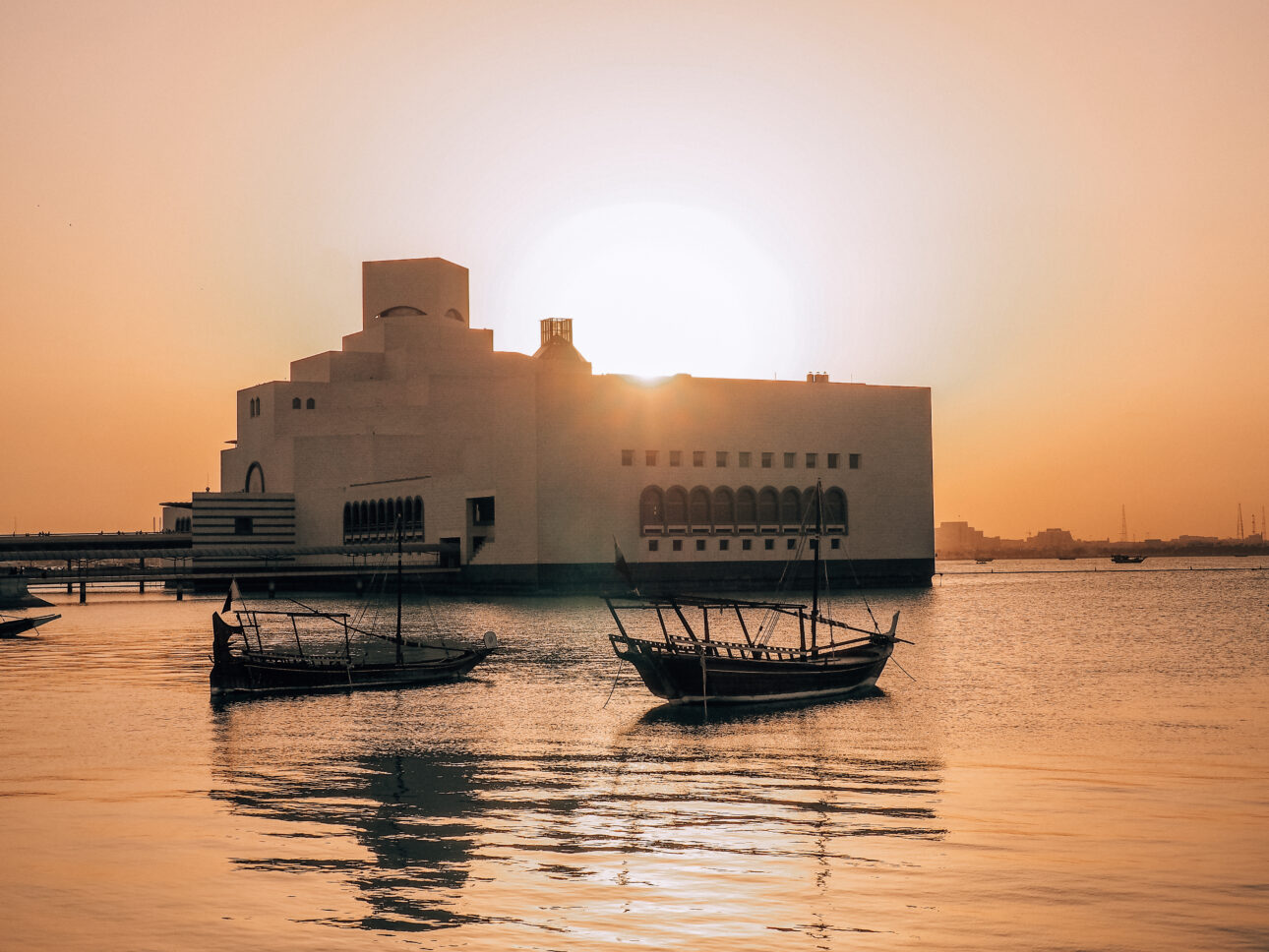What to do in Doha in 1 day: perfect itinerary from an expat living in Qatar. - Postcards From ...